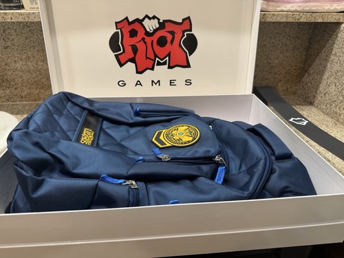 League Of Legends Challenger Backpack 2018 Season 8 Blue Riot Games LOL ...