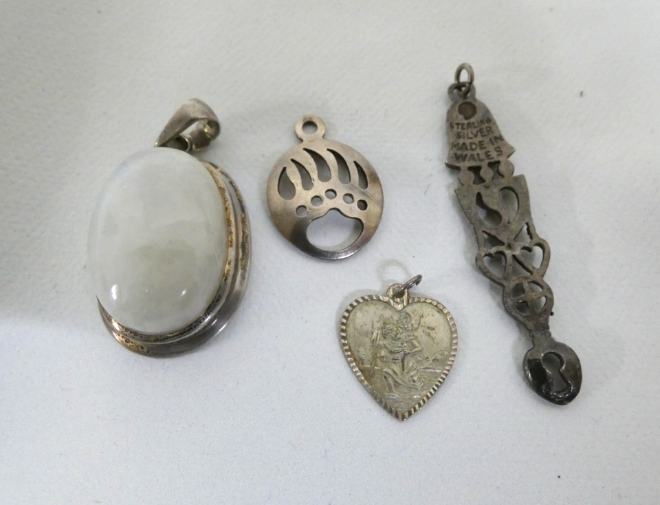Job Lot of Silver Jewellery Pendants - Earrings - Necklaces 47.53gr ...