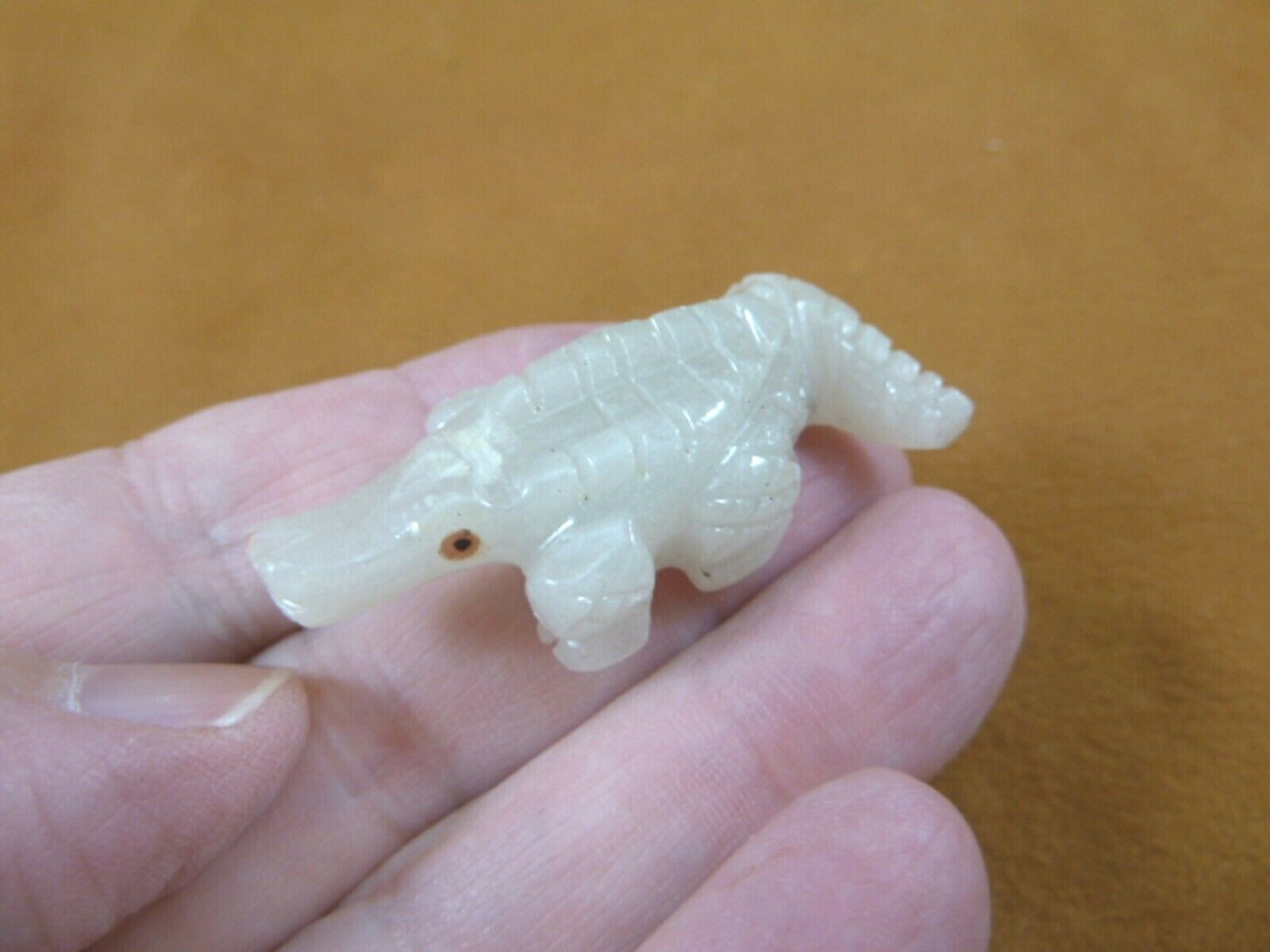 (y-all-202) white Alligator Gator carving Alabaster stone gemstone PERU ...