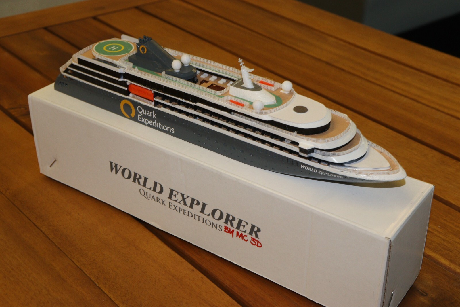 Rare Quark Expeditions World Explorer Cruise Ship Model 1:420 - Fast shipping | eBay