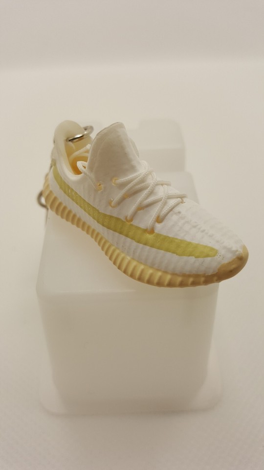 KEY CHAINS-YEEZY BOOST 350 V2 - 3D MINI SNEAKER KEYCHAIN - MANY STYLES ...
