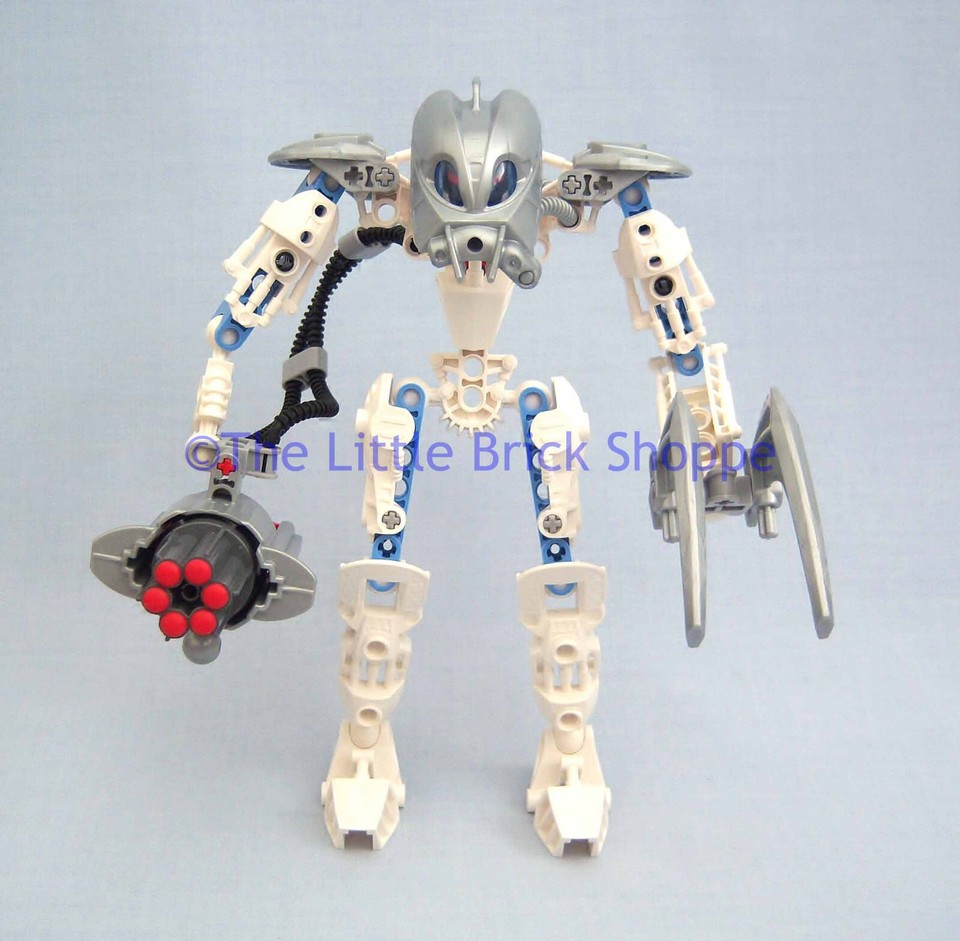 Lego Bionicle 8915 Toa Mahri MATORO - Complete figure only INCLUDES ALL ...