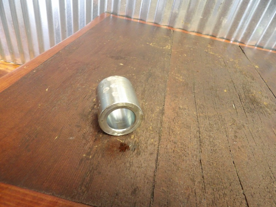 15-20 Harley Street XG 500 SWING ARM PIVOT BOLT SHAFT SPACER 47400027 ...