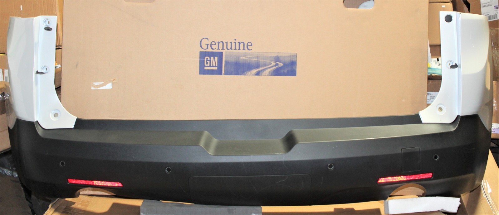 2018-2021 Chevy Traverse Rear Bumper Assembly W/Sens & B.S OEM-NTO ...