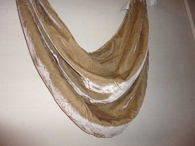PERI RETRO VELVET BUCK/ TAUPE/NEUTRAL (1) RINGED WATERFALL SWAG VALANCE ...