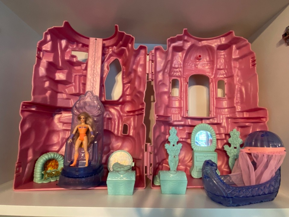 Vintage She-ra Princess of Power Castle and Dolls Used | eBay