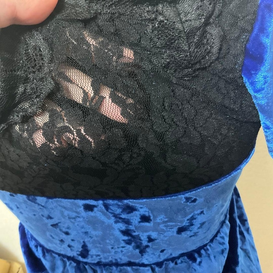 d.i.a. Velor Back Lace Top Sequin Shine Sexy Open Back Used | eBay ...