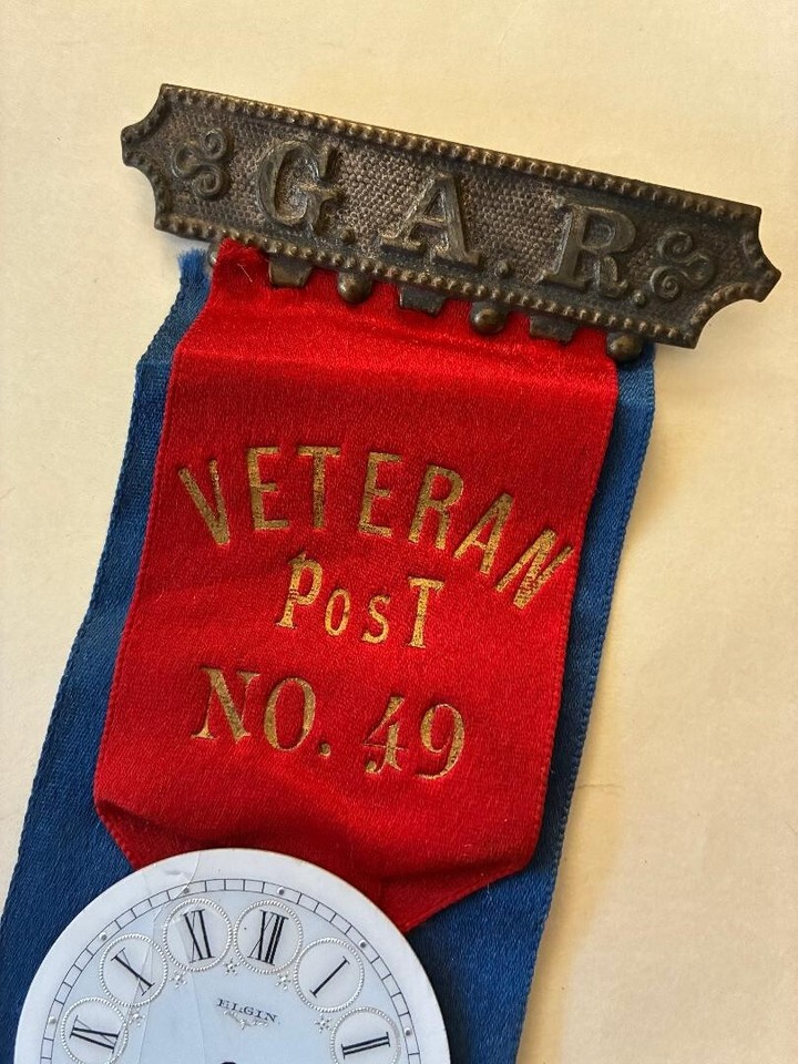 GAR Veteren Post No. 19 Elgin Ill Silk Ribbon w Porcelain Elgin ...