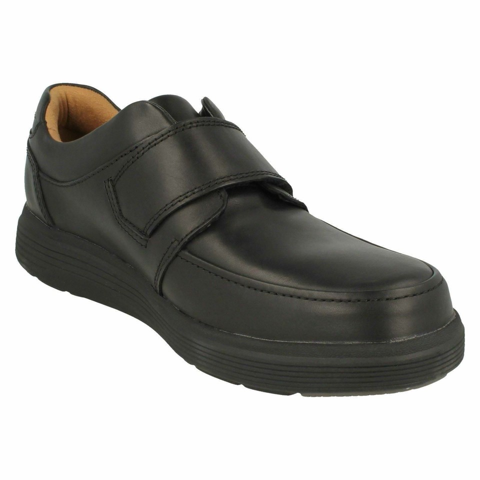 Mens Clarks Un Abode Strap Leather Hook & Loop Strap Shoes - G & H ...