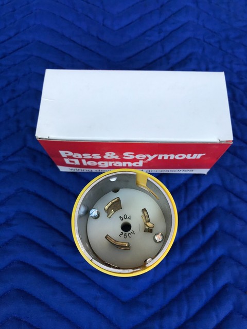 Pass & Seymour CS8265 Turnlok Plug 50 Amp 250v 2 Pole 3w California ...