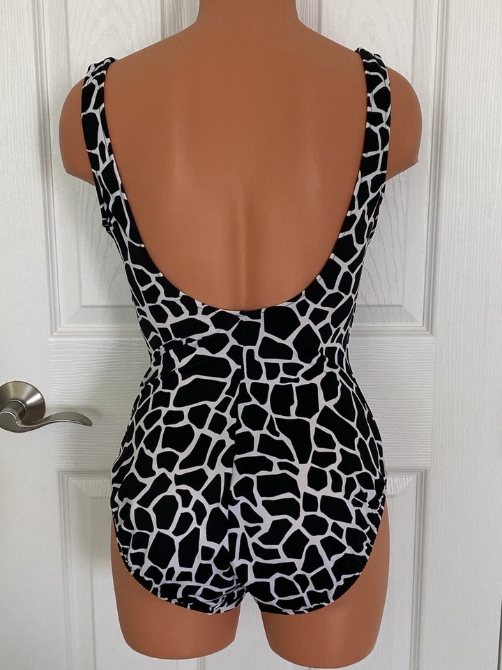 Miraclesuit Sz 10 Black/White Escape UW Padded Cup Control 1 Pce ...