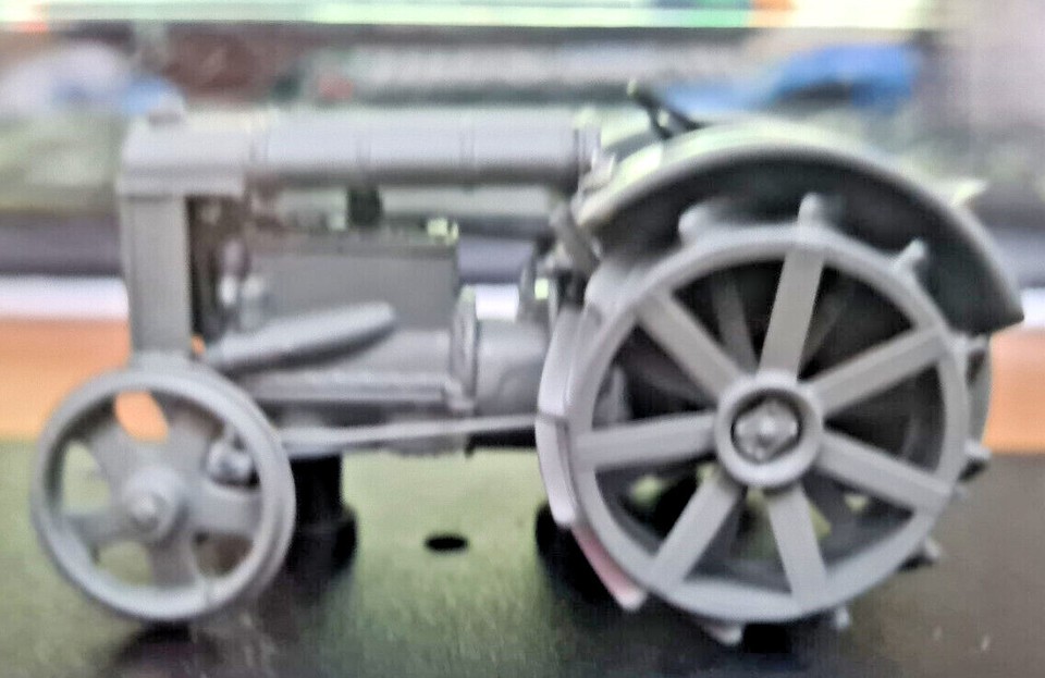 Tractor Fordson F N Classic Grey 1922 Soviet - Scale 1/43 - Hachette | eBay