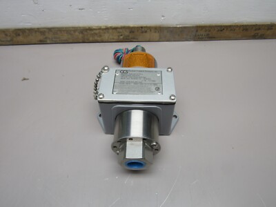 CCS 646GZE11-7011 CUSTOM CONTROLS PRESSURE SWITCH, 20-150PSI 125/250 ...