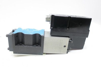 Hydraulic Valves - Vickers Servo Valve