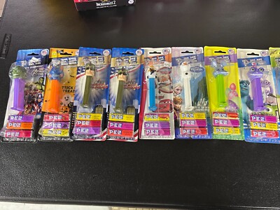 Huge PEZ Dispenser Collection – 405 Dispensers - Rare & Collector’s ...