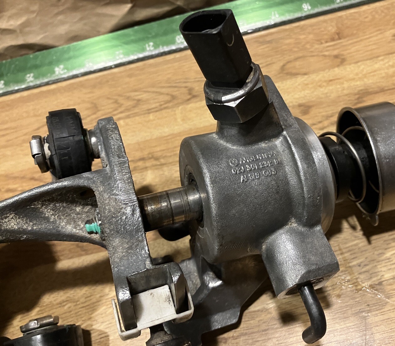 Volkswagen 02j 5 Speed Manual Transmission Shift Tower for sale online ...