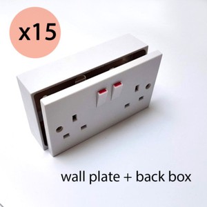 13A 2 GANG TWIN SWITCHED POWER PLUG SOCKET MAINS DOUBLE PATTRESS BACK ...