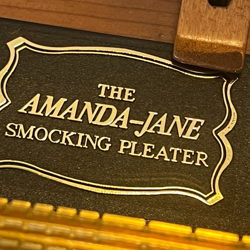 Vintage Amanda-Jane Smocking Pleater Machine 24 Needles | Made in ...