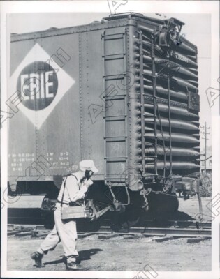 1955 Freight Cars Electronic Switch has Portable Radio for Trainman ...