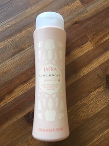 Classic Jafra Royal Almond Body Oil Aceite Almendra Body Almond Lotion🧴 ...