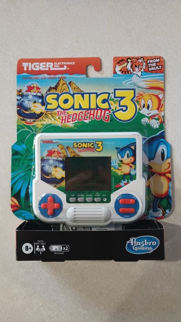 Hasbro Tiger Electronics Sonic the Hedgehog 3 Electronic LCD Video Game ...