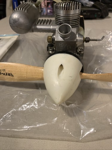 KB K&B 40 RC Model Airplane Engine With Muffler Parts Estate Untested ...