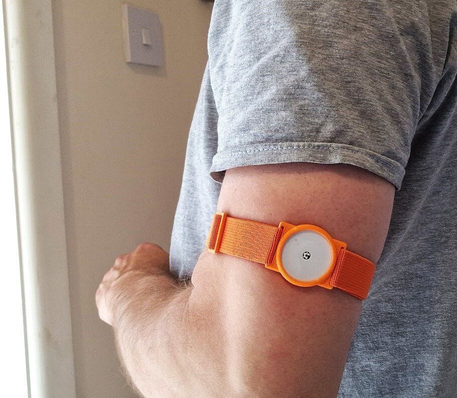 Sensor Armband Holder Choose Colour - Compatable with FreeStyle Libre 1 ...