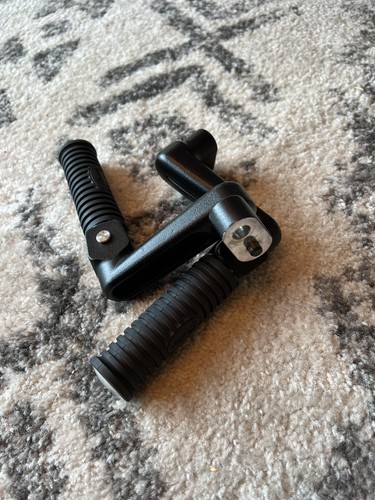 Indian Challenger Motorcycle Passenger Foot Pegs in Matte Black ...