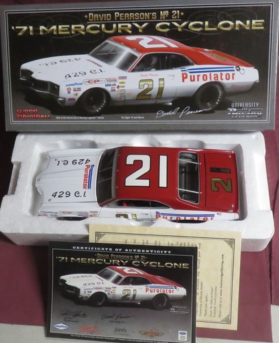 DAVID PEARSON, #21, 1/24 UNIVERSITY OF RACING, 1971 MERCURY CYCLONE ...