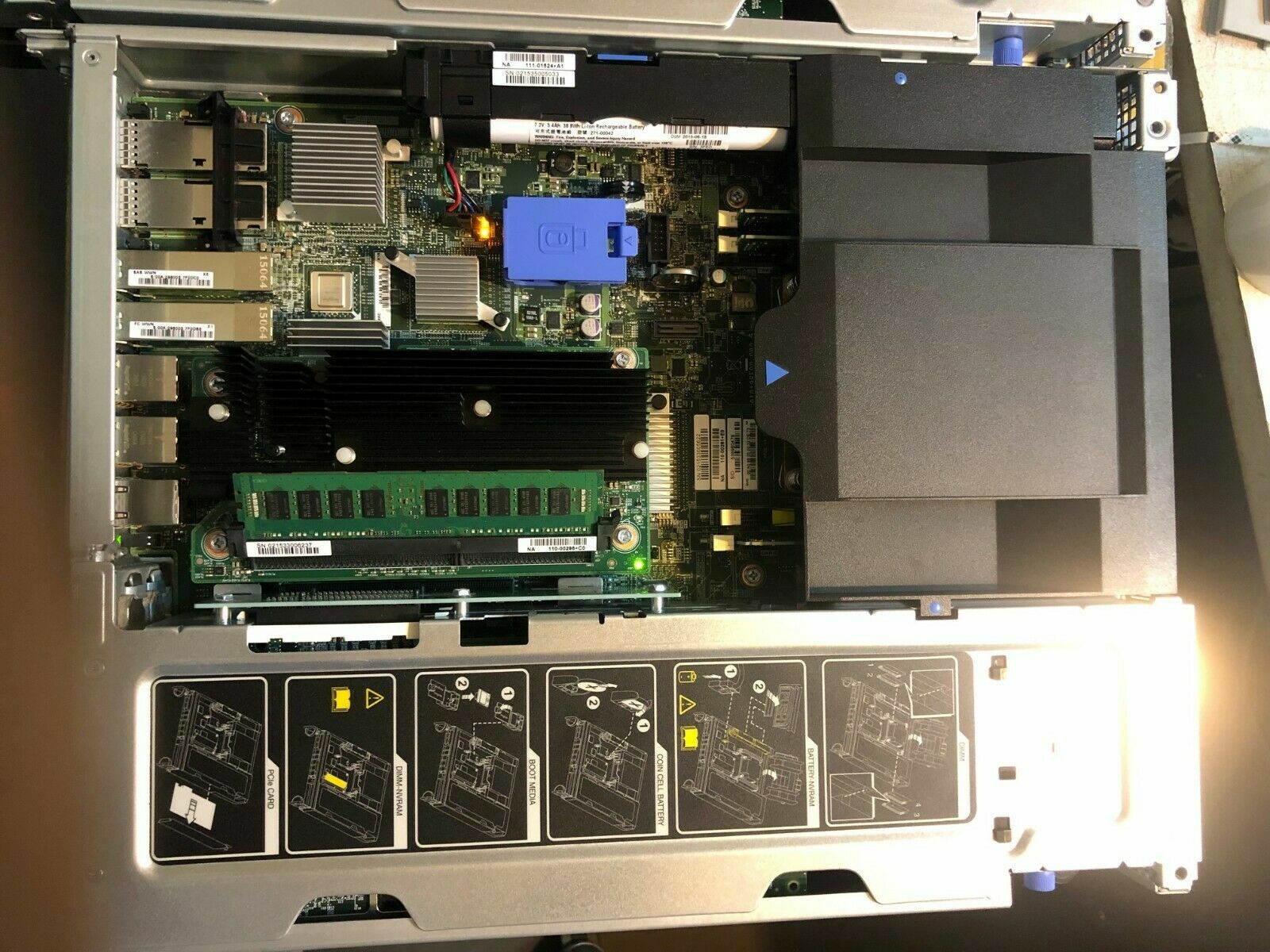 NetApp FAS8020-R6 Filer System 111-01105 w/ Dual Controllers 111-01099 ...