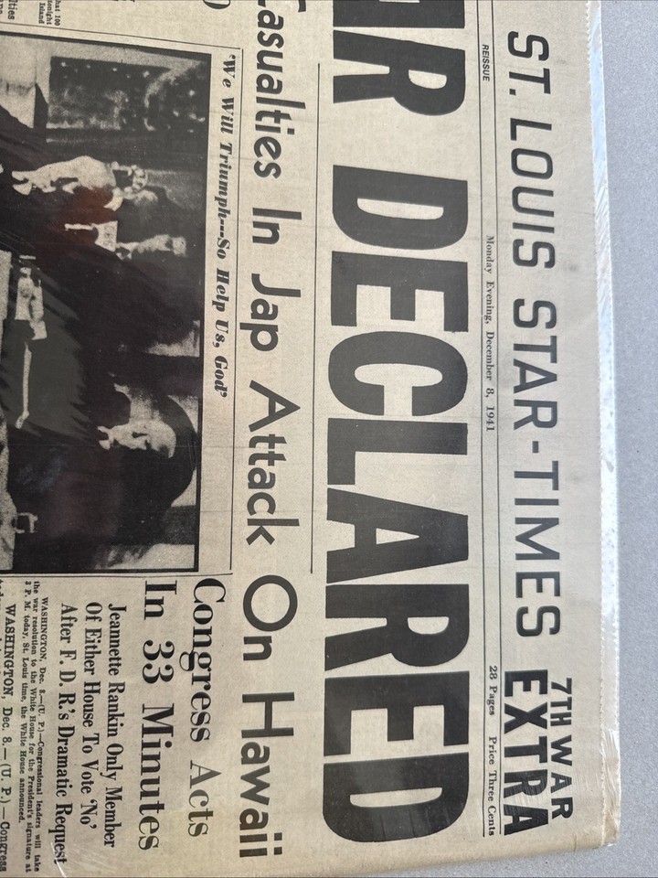 SEALED ST LOUIS STAR-TIMES DEC 8, 1941 NEWSPAPER - "WAR DECLARED ...