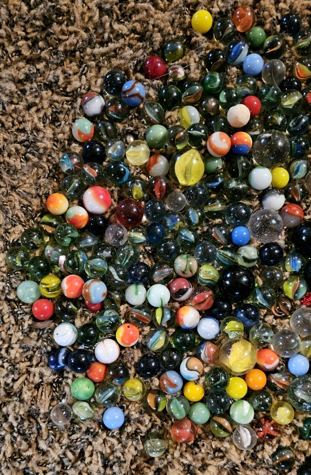 LOTS OF VINTAGE OLD TOY MARBLES SMALL LARGE VARIETY | eBay