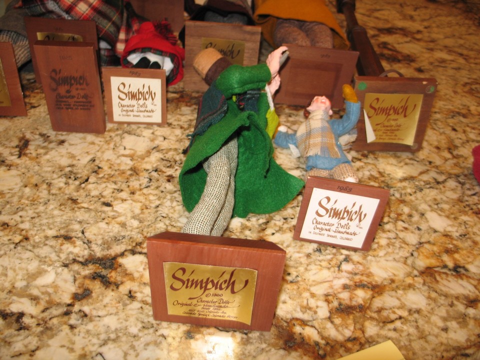 1980's Simpich Character Dolls 8 Christmas Carolers, Dog, Lantern ...