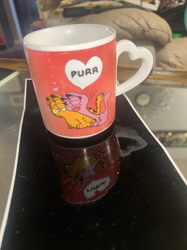Vintage Garfield & Arlene Cat Purr Mug Heart Shaped Handle 78-80 Enesco ...