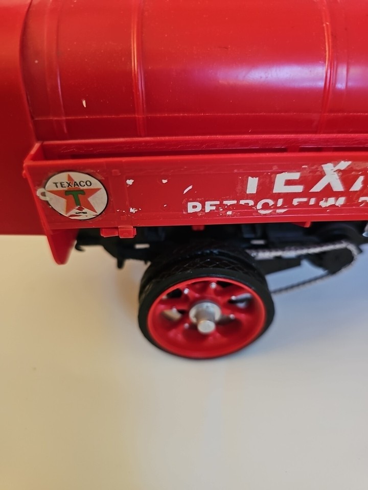 Monogram 1926 Mack Bulldog Tank Truck 1/24 7539 Model Kit 1974 | eBay