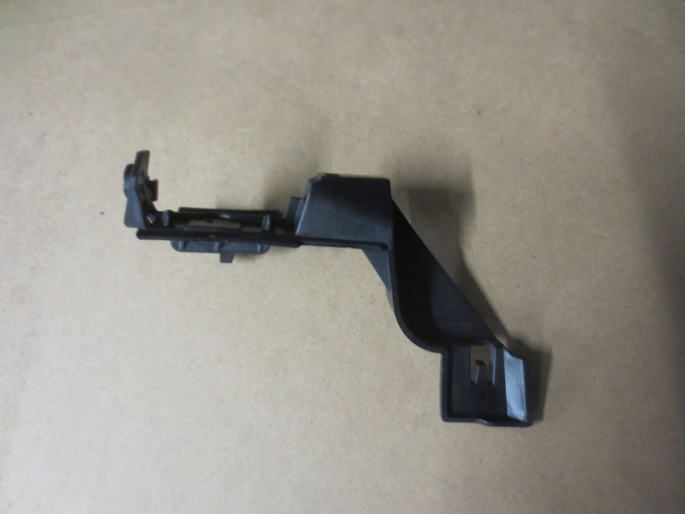 Audi A4 S4 B8 S8 Left Hand Rear Bumper Support Bracket Guide 8K5 807 ...