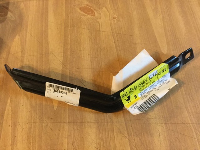 OEM GM Front Bumper Outer Reinforcement Right 25833268 for sale online ...