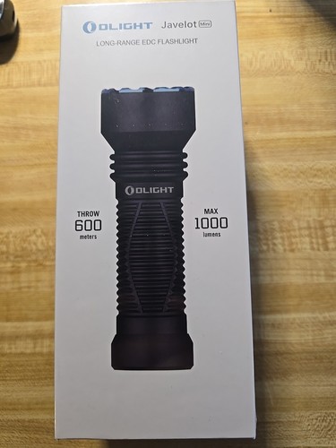 OLIGHT Javelot Mini 1000 Lumens 600M EDC Tactical Flashlights Round LED ...