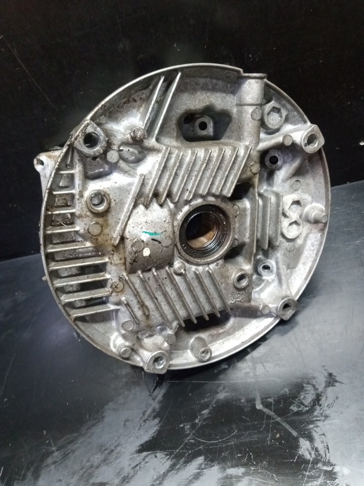 HONDA GCV190 LA GJAAA-3397723 MU8 R280 ENGINE OIL PAN ASSEMBLY IN USED ...
