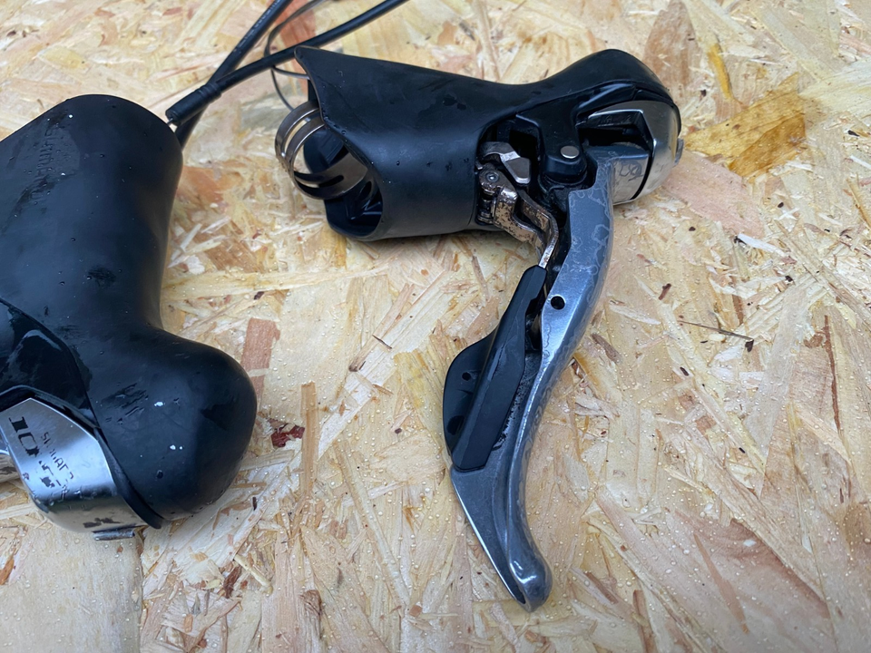 Shimano 105 10 Speed Double STI Brake Levers/Shifters, Average Used ...