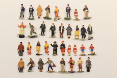 CIVILIAN PLATFORM FIGURES ACCESSORIES PAINTED BUNDLE OO GAUGE EX LAYOUT ...