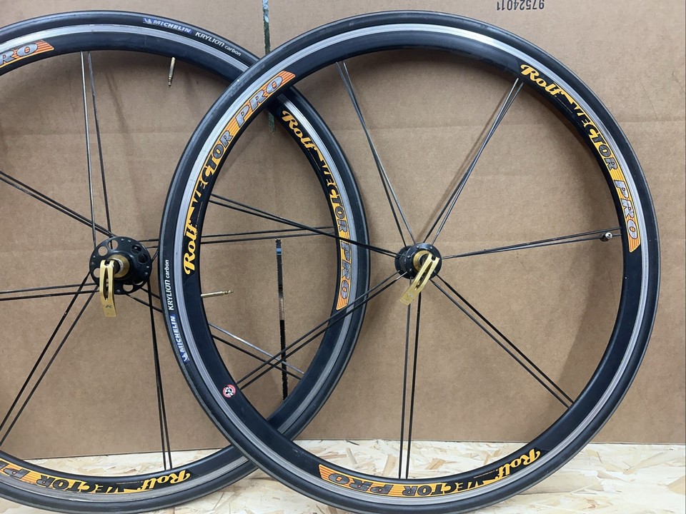 Rolf Vector Pro Wheelset 700c 16/14 Spoke Shimano 8/9/10 Sp 130/100 QR ...