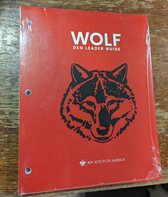 BSA CUB SCOUT WOLF DEN LEADER GUIDE- PAPER VERSION | eBay
