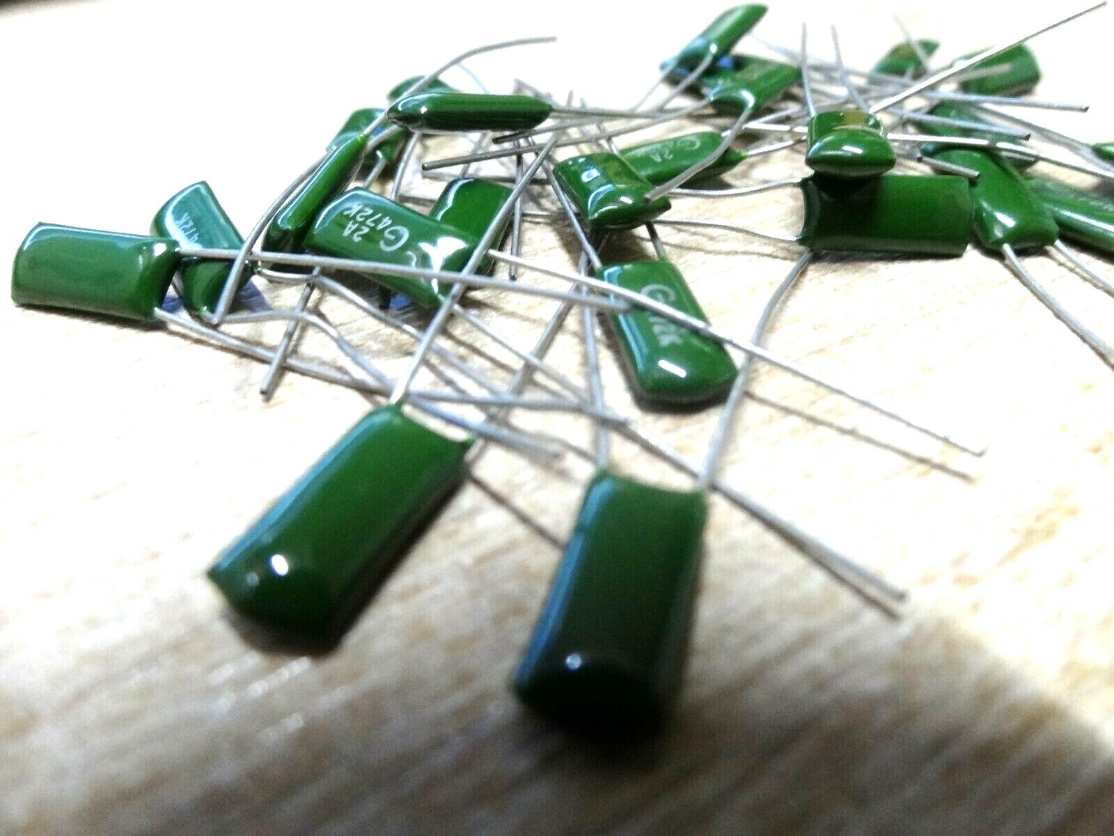 25 4.7nf 100v green mylar polyester capacitor 0.0047uf 4700pf 5mm 472-k ...