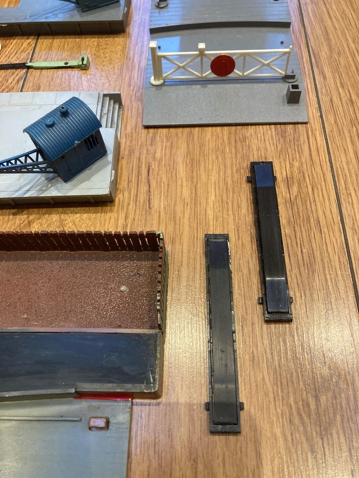 Vintage Train Set Job Lot sidings platform crossing Lima Hornby Spares ...