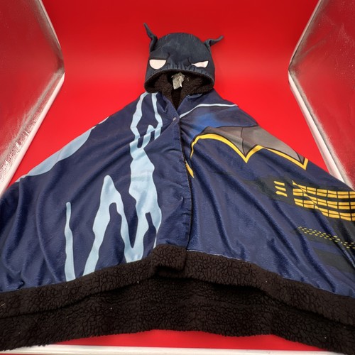 BATMAN DC Snuggle Wrap Cape Soft Blanket Comfy Throw hood kids costume ...