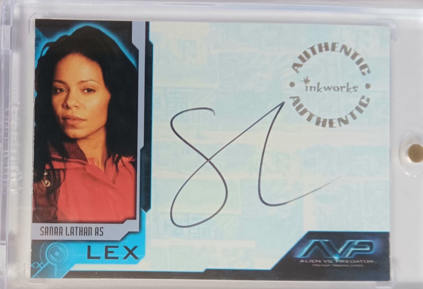 2004 ALIENS vs PREDATOR SANAA LATHAN AS LEX WOODS AUTOGRAPH CARD A1 | eBay