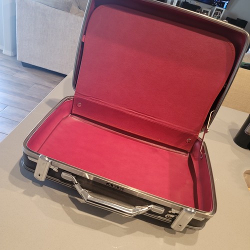 Vintage Charcoal American Tourister Suitcase Briefcase No KEY TIARA Red ...