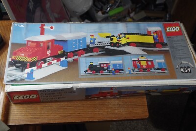 Vintage 1980 LEGO 7720 4.5v Diesel Freight Train 100% Complete ...
