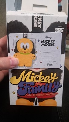 PLUTO - AUTHENTIC Pop Mart Disney Mickey Family Cute Together Plush ...